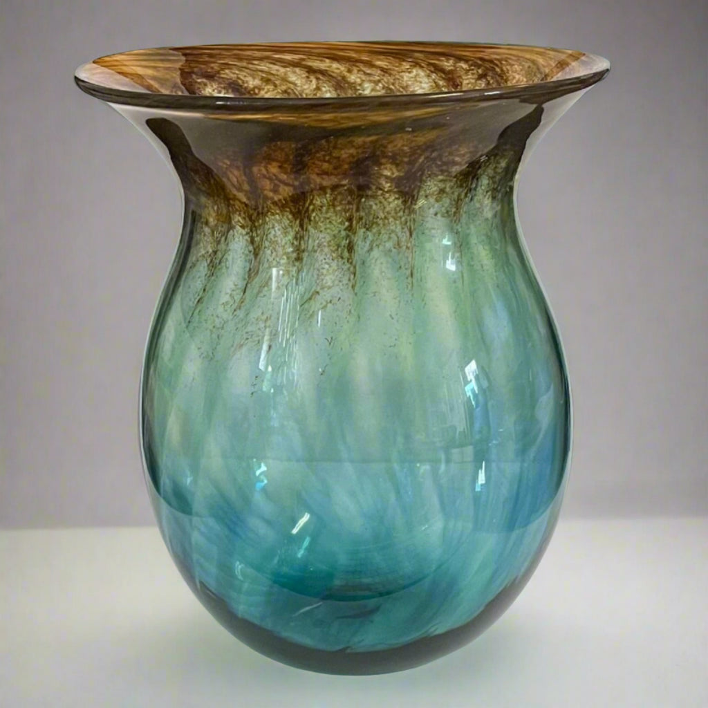 Toni Johnson - Glass - Vase - 6" high x 5" wide | McMillan Arts Centre